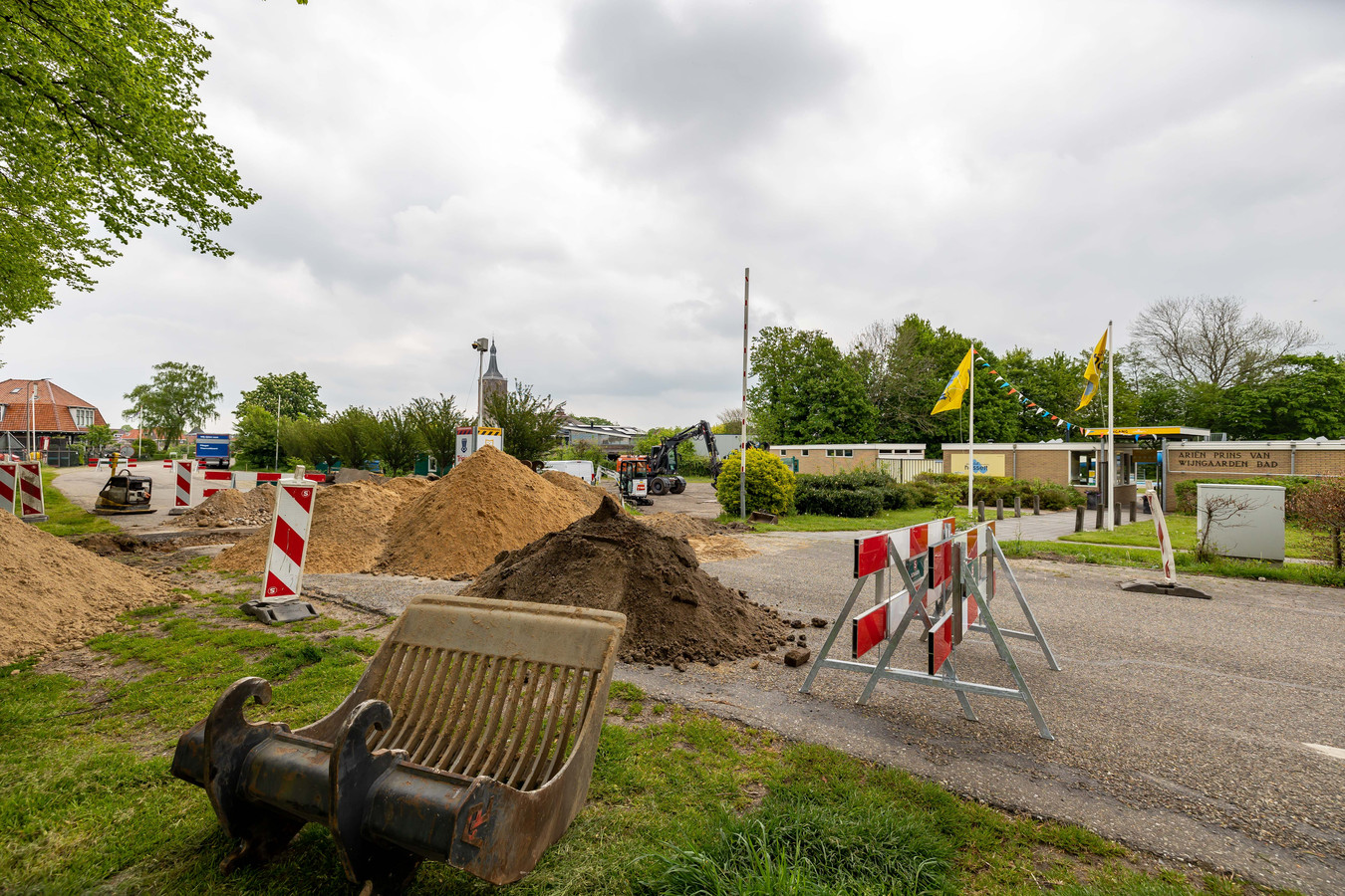 Fel bekritiseerde in- en uitrit Breman Hasselt noodgedwongen in gebruik ...