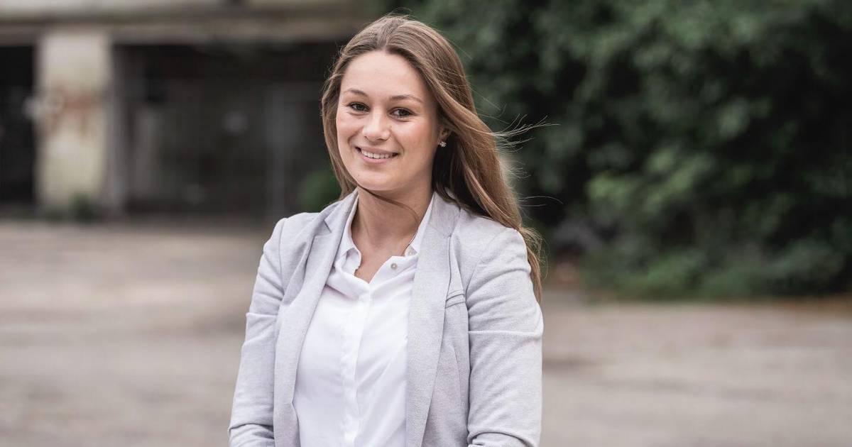 Stephanie is de jongste kandidaat op de federale sp.a-lijst van ...