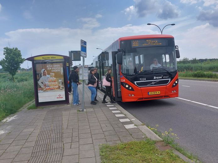 Snel met de bus naar de grote stad, gaat het dan toch lukken? Hoe ...