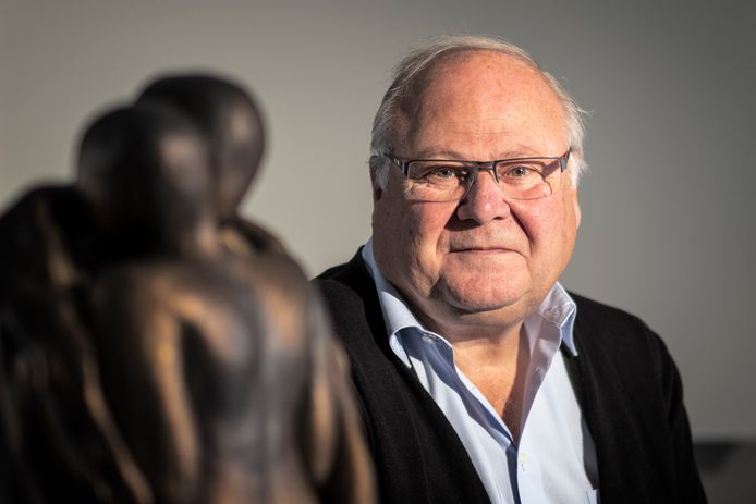 Jacques (70) zet zich met liefde in voor Alzheimer Cafés: 'Ik maak elke ...