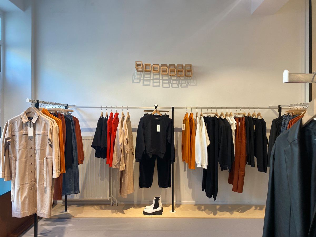 Rotterdamse modekoningin vertrekt naar boerendorp: 'Ik ben ervan ...