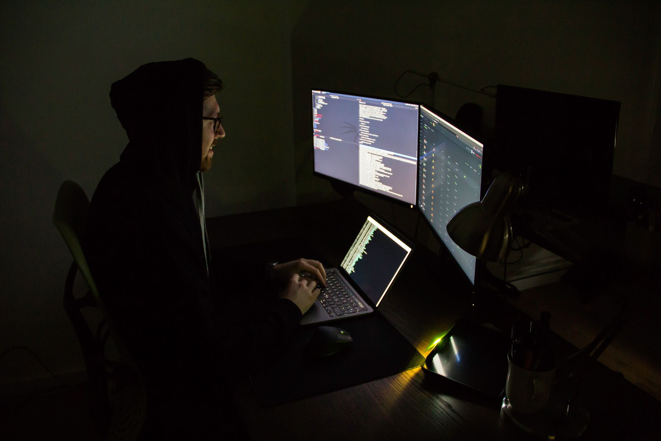 Tibo Claesens (28) is met ZeroBit een ethisch hacker voor bedrijven ...