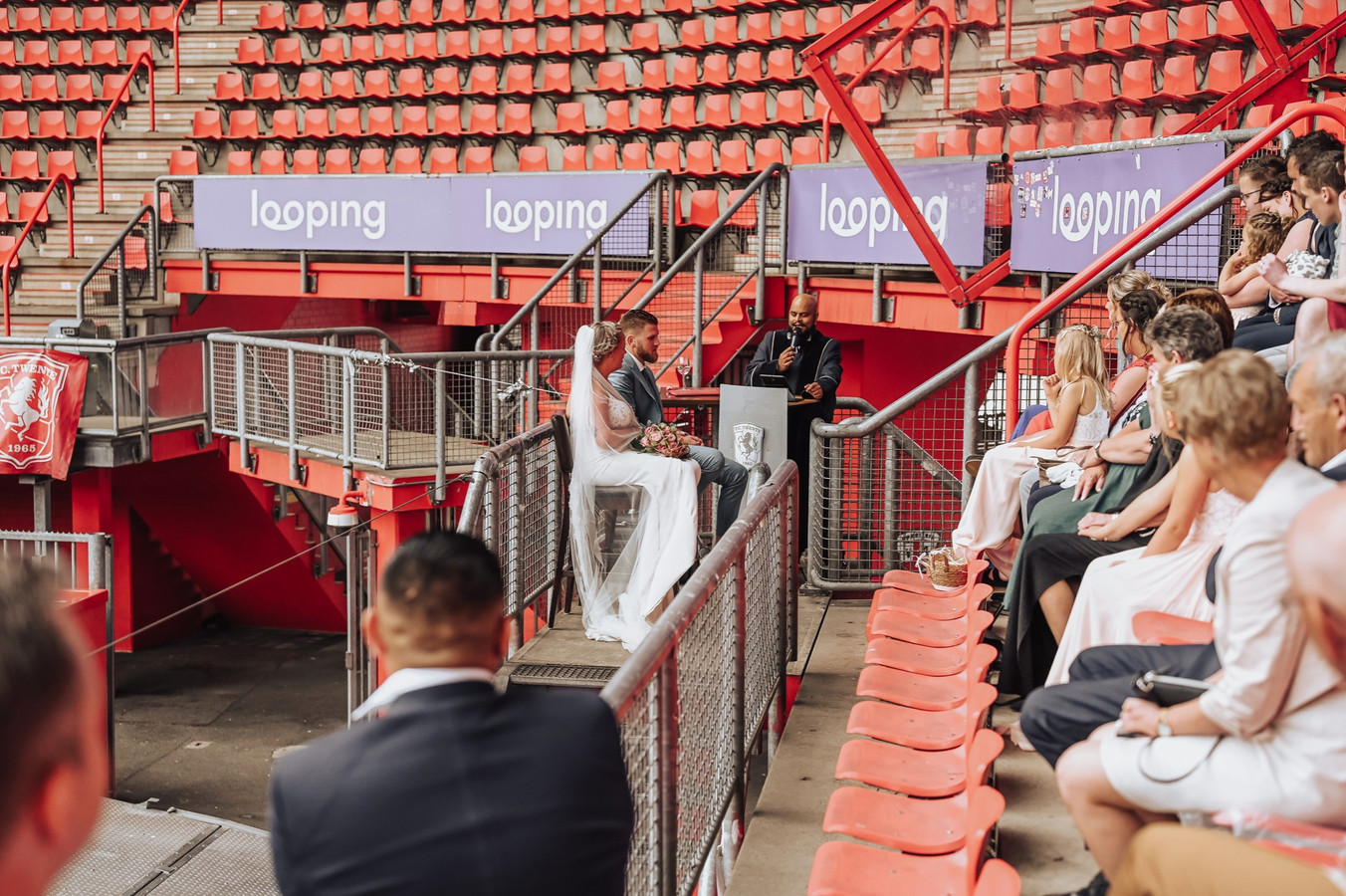 Drijfnatte toga en ceremonie in Vak-P: dit zijn de meest bijzondere ...