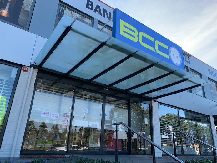 Teleurstelling voor koopjesjagers, deuren failliete BCC gesloten ...