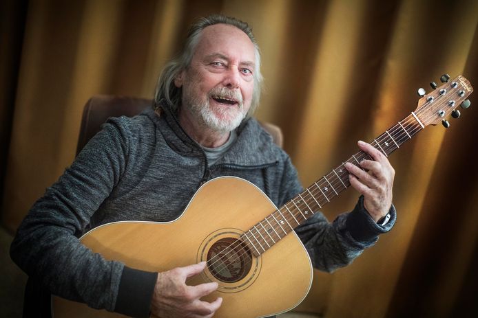 Peter de Ronde was vier jaar lang ‘die andere gitarist’ van The Golden ...