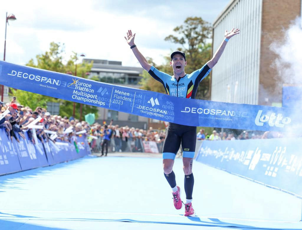 Louis Naeyaert (27) kroont zich tot Europees Kampioen op de halve ... Louis Naeyaert (27) kroont zich tot Europees Kampioen op de halve ...