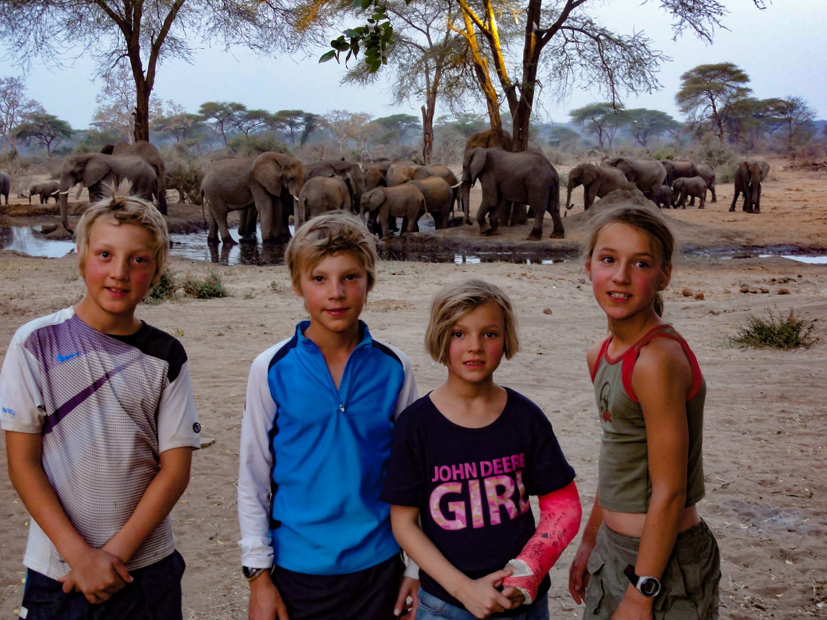 Superman Dries zet in ‘Kamp Waes’ zelfs Special Forces te kijk: “Als ...