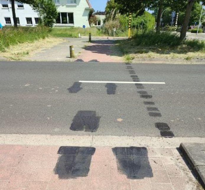 Gevaarlijke situatie voor fietsers op Prins Boudewijnlaan: overijverige ...