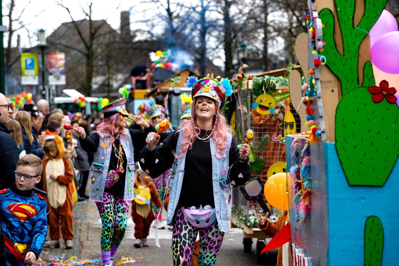 Nostalgische gevoelens bij stoet Peelstrekels: ‘De optocht is voelen ...