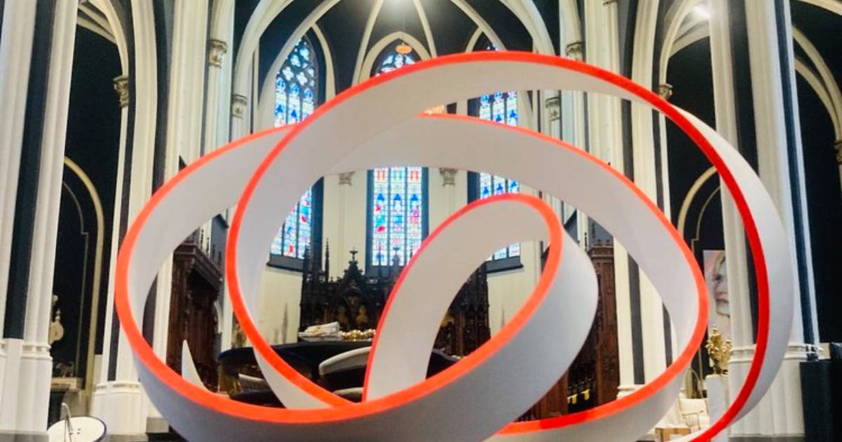 Beloftevol kunstenaar Gust Holvoet exposeert in Art Church Rochus ...