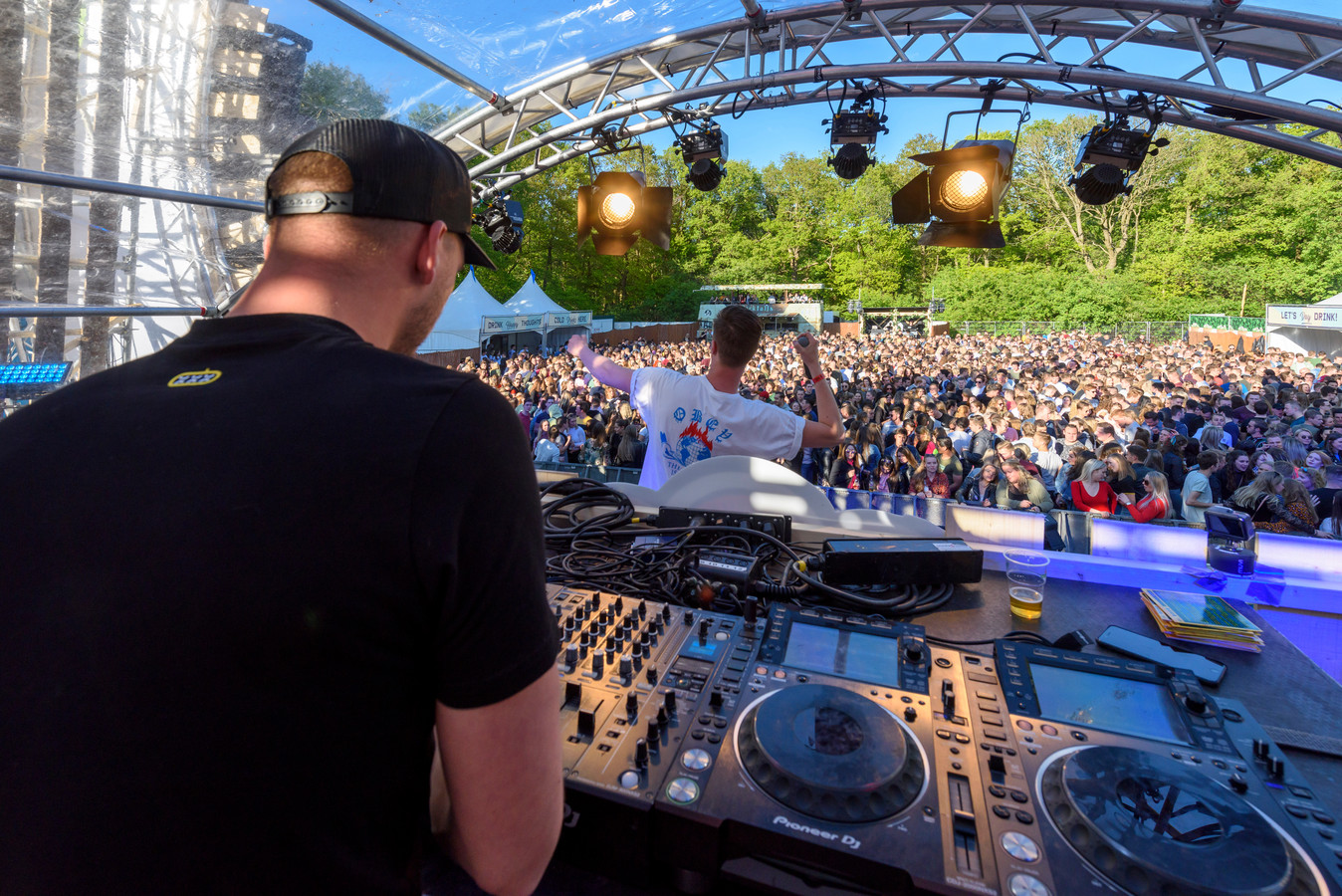 Elsom Open Air in Reusel blijft groeien | Foto | ed.nl