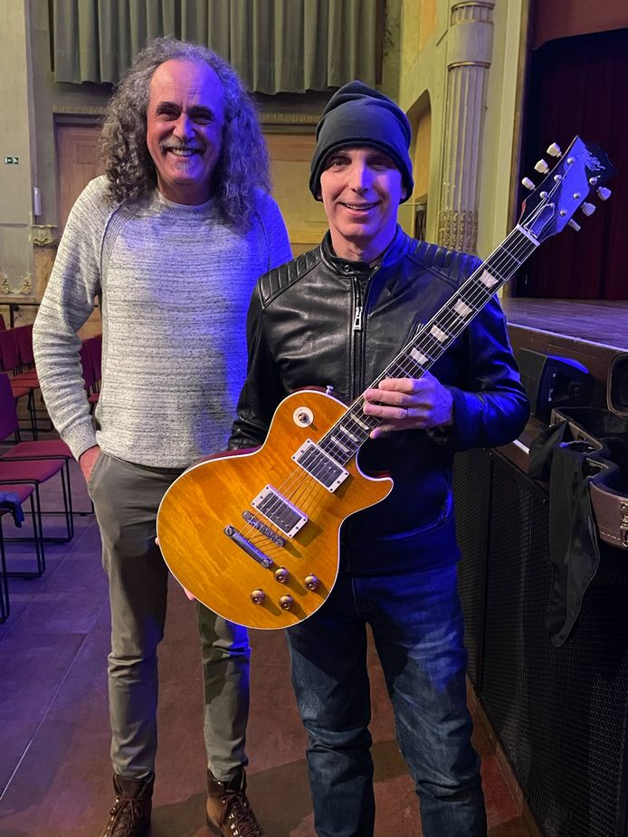 Vlissingse gitaar voor legende Joe Satriani: ‘Wat is er nou mooier dan ...