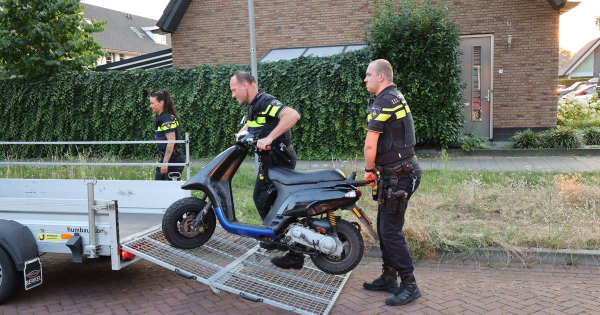 Scooterrijder ontsnapt aan celstraf na levensgevaarlijk rijgedrag in ...