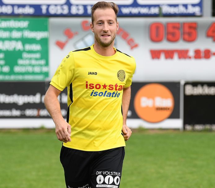 Koen Tackaert kan met nieuwkomer RC Bambrugge geschiedenis schrijven in ...