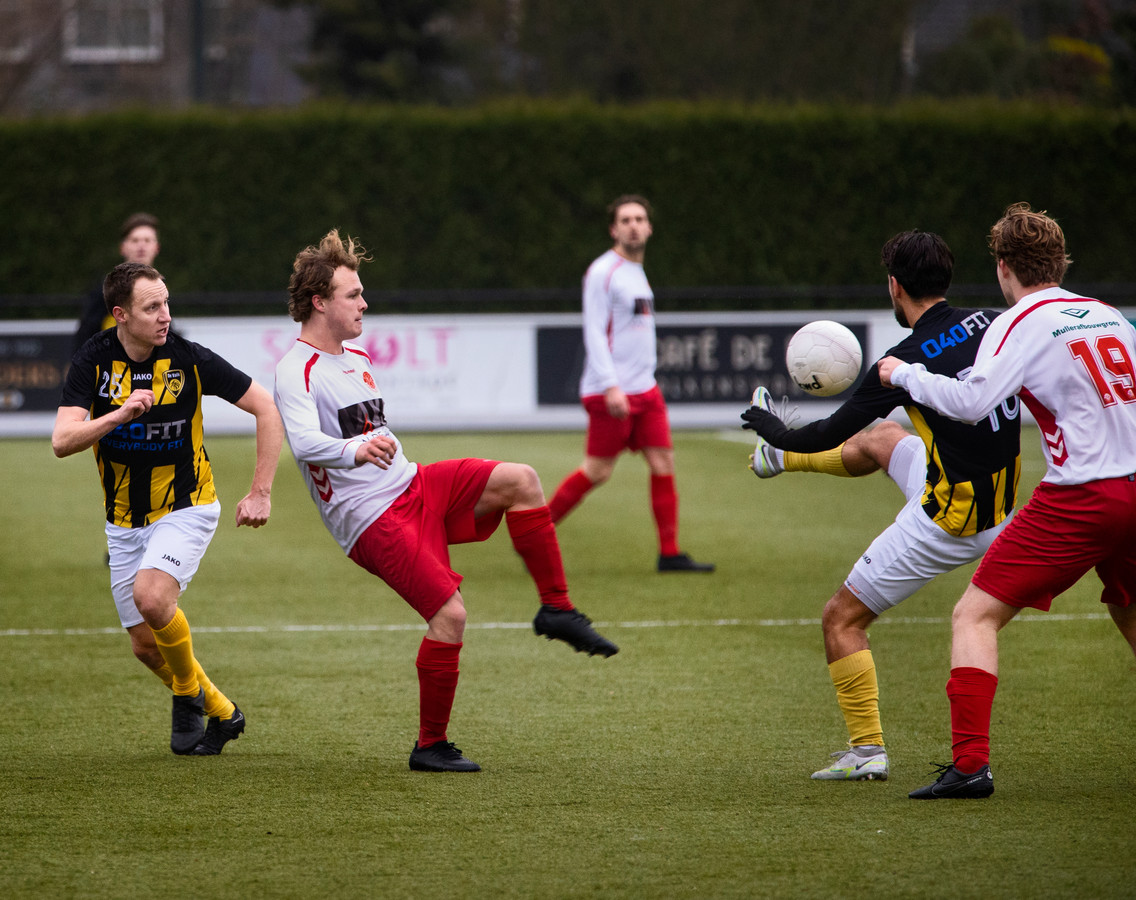 Robin Smets van De Valk knokt zich terug uit diep dal: ‘Ik voel het ...