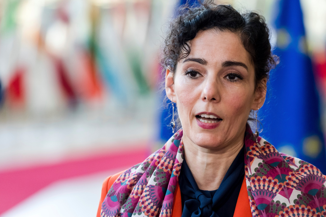 Hadja Lahbib est officiellement membre du MR | Foto | 7sur7.be