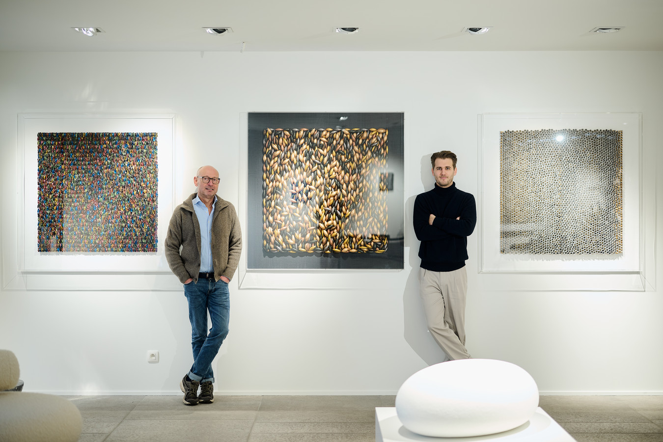 Koffiecapsules krijgen een tweede leven als kunstwerk: “We willen het ...