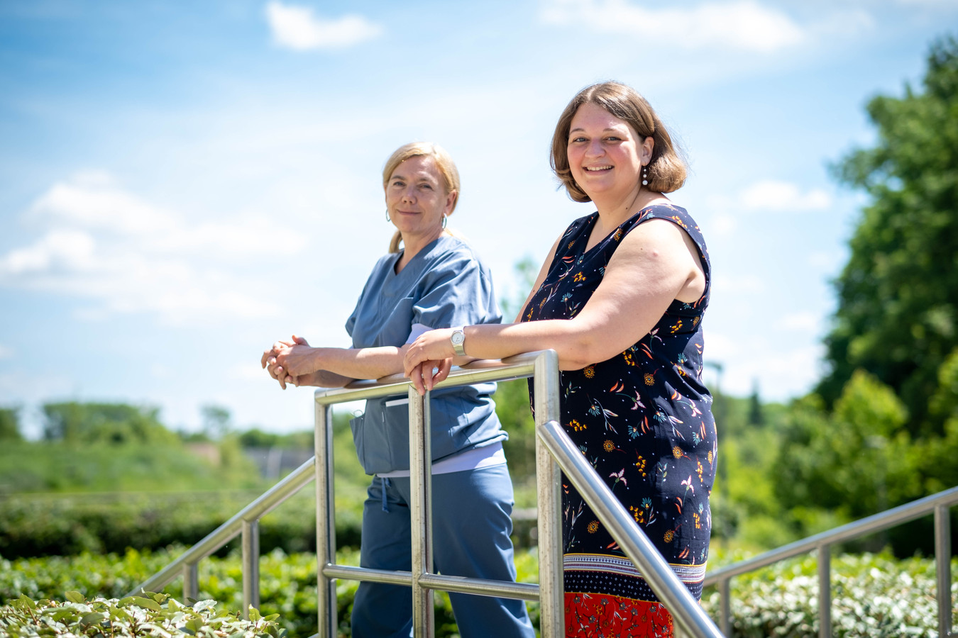 Evy gaat van quasi verlamd tot 10km stappen: “Ben er blijven in geloven ...