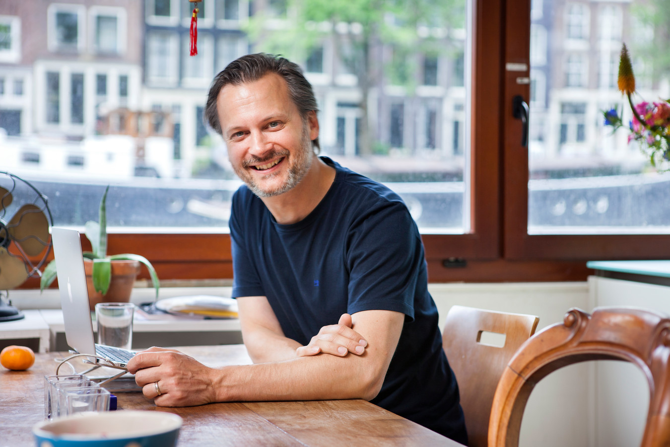 ‘Onze man in Teheran’ Thomas Erdbrink woont nu in Amsterdam: ‘Mijn ego ...