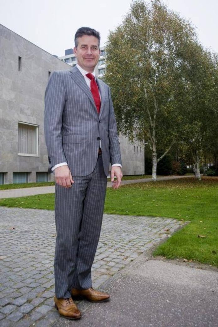 Becking wil scherper profiel universiteit | Tilburg | bd.nl