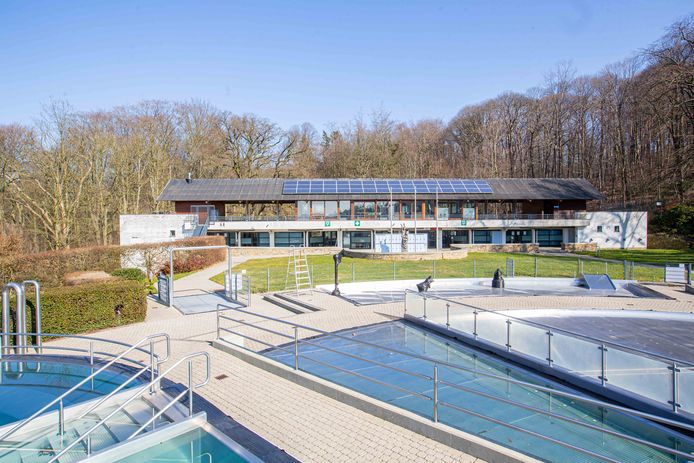 Openluchtzwembad provinciedomein Huizingen sluit: “Verdere uitbating ...