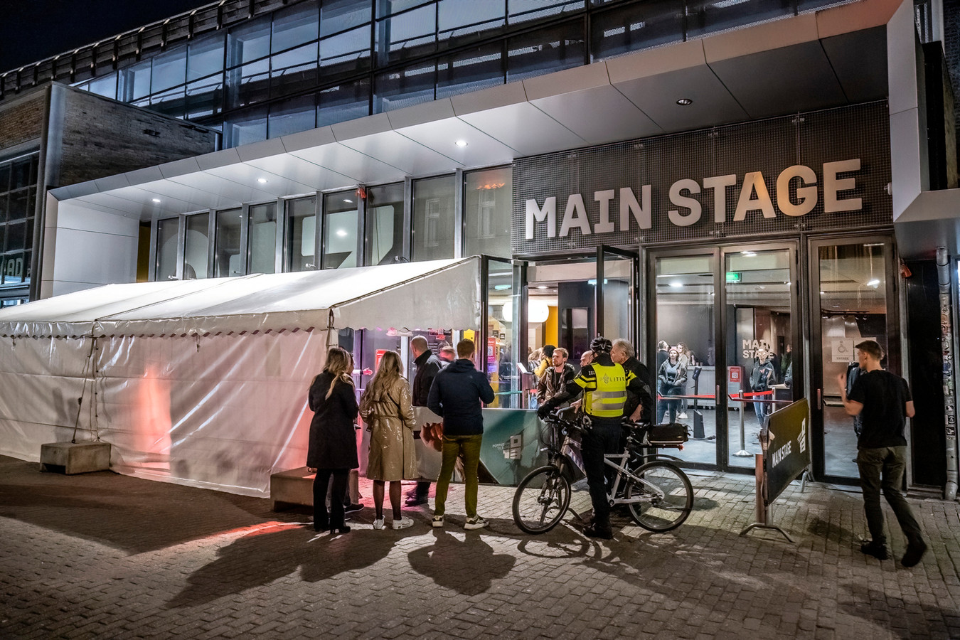 3FM Awards volgende week uitgereikt in poppodium 013 | Foto | AD.nl