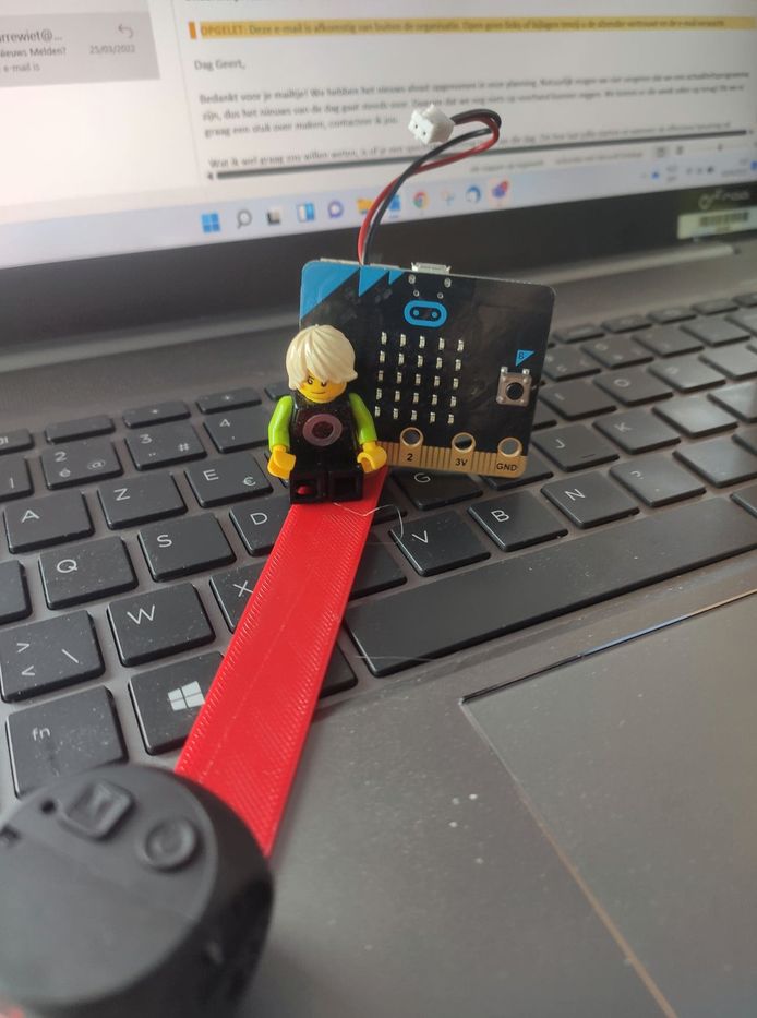 SJC-leerlingen lanceren experiment naar de ruimte: “Eenmaal in de ...