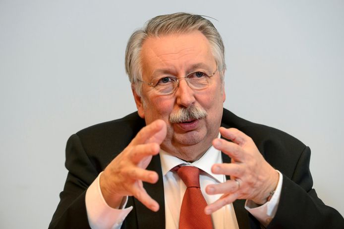 André Flahaut demande à la Belgique de rappeler son ambassadeur en ...