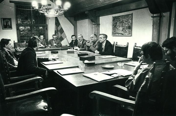 Voormalige gemeentehuizen- Halsteren: 'Ze weten amper waar Lepelstraat ...