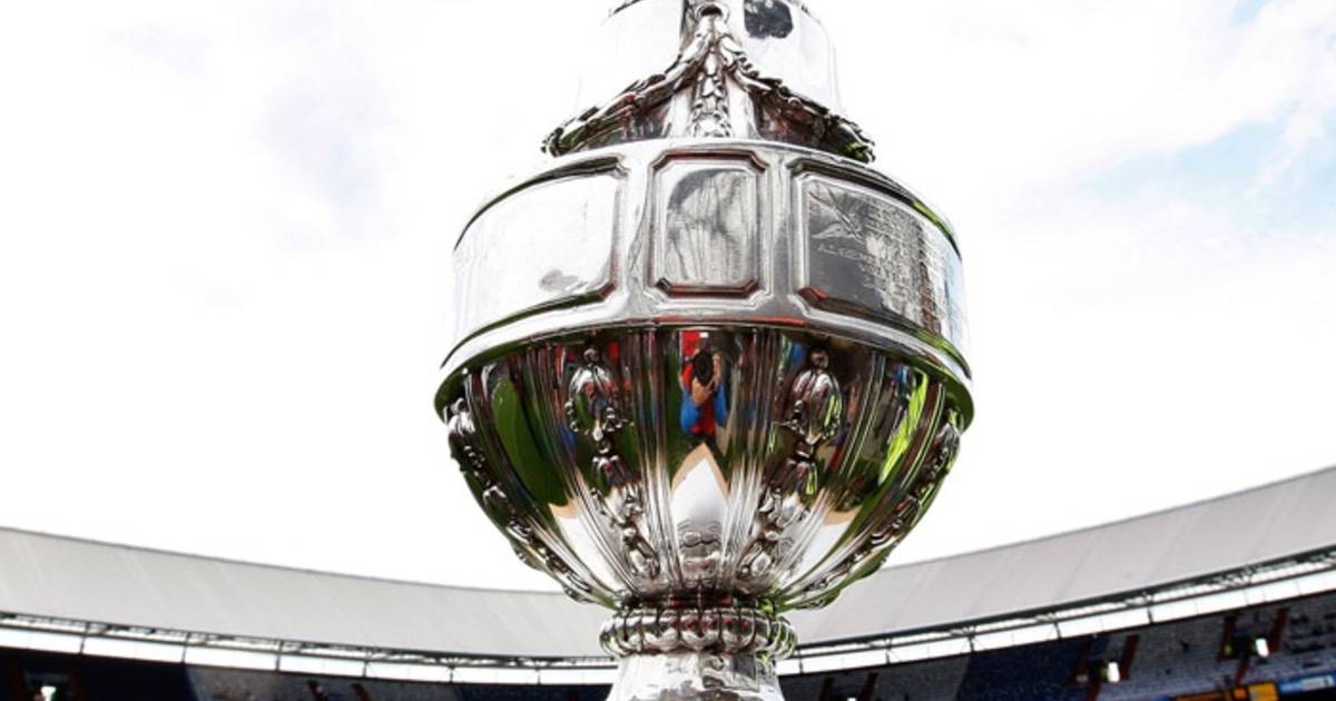 Huldiging PSV bij bekerwinst om 24.00 uur | PSV | bd.nl