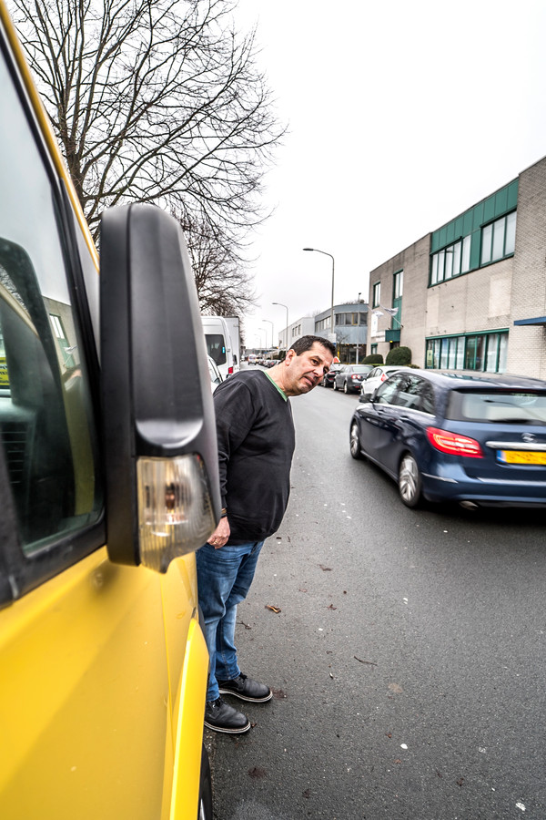 Ongeluk na ongeluk op Kerketuinenweg: 'Elke week, zo gevaarlijk is het ...