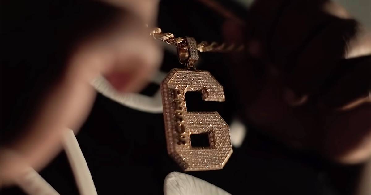 Vier jaar cel voor rapper B12 van Zone6, vooral voor bezit acht wapens ...