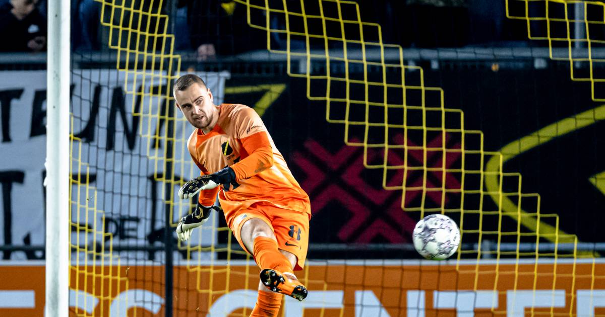 Kortsmit vindt dat het NAC-publiek veel meer verdient: ‘Koeman heeft niet één keer hoeven duiken ...