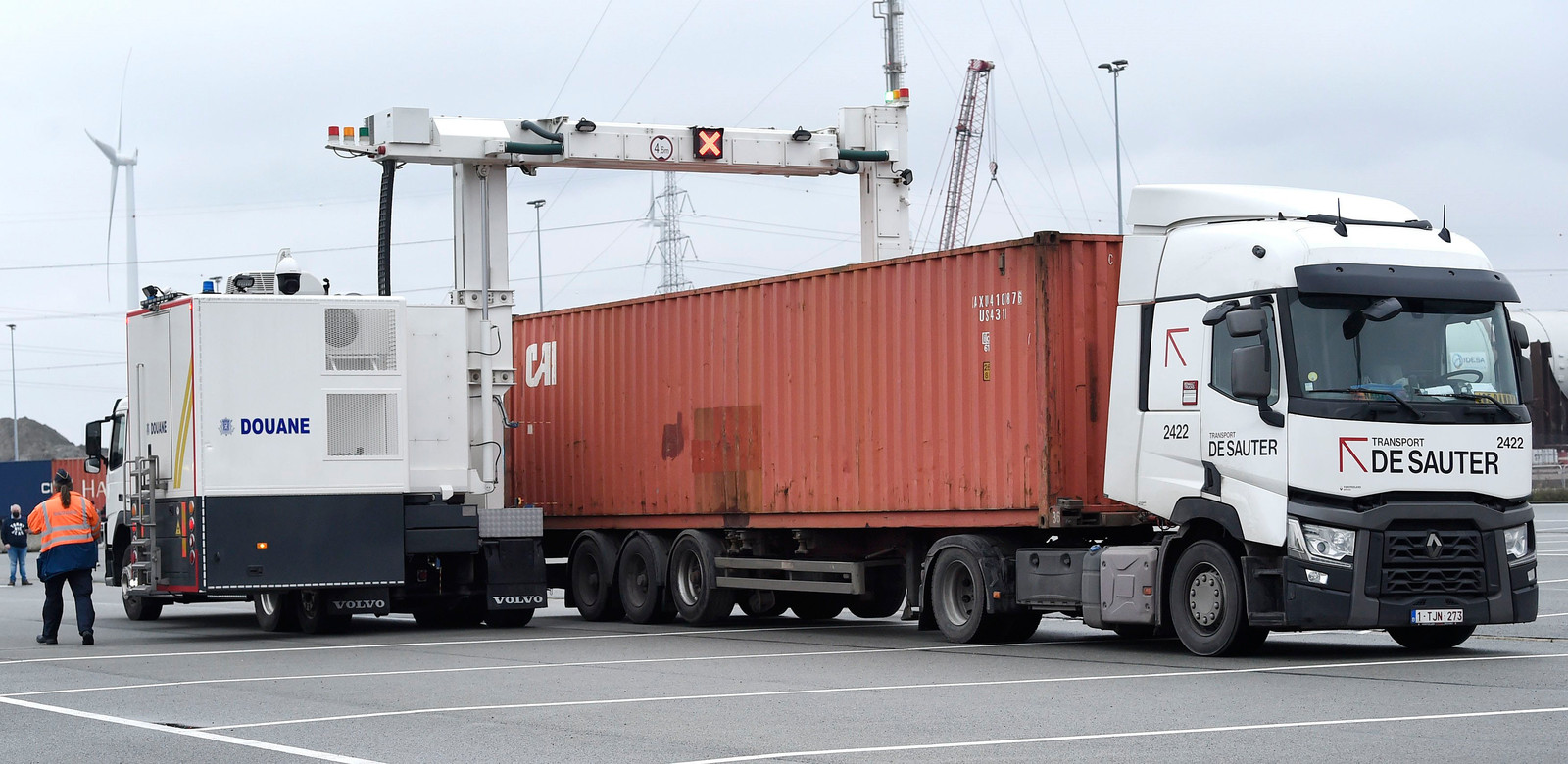 Extra ogen om coke op te sporen: vijf ‘drugsterminals’ in Antwerpse ...