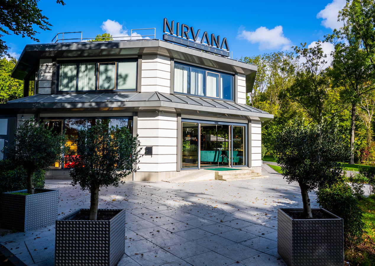 De kleine gerechten bij Nirvana vormen samen je persoonlijke buffet, en ...
