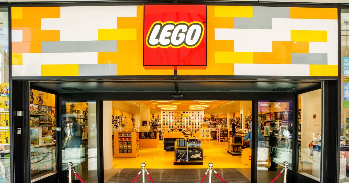 Le plus grand Lego Store de Belgique ouvre ses portes à la rue Neuve ...