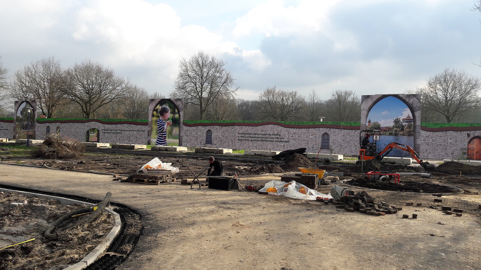 Oude stacaravans Droomgaard zijn vervangen door luxe vakantiewoningen ...