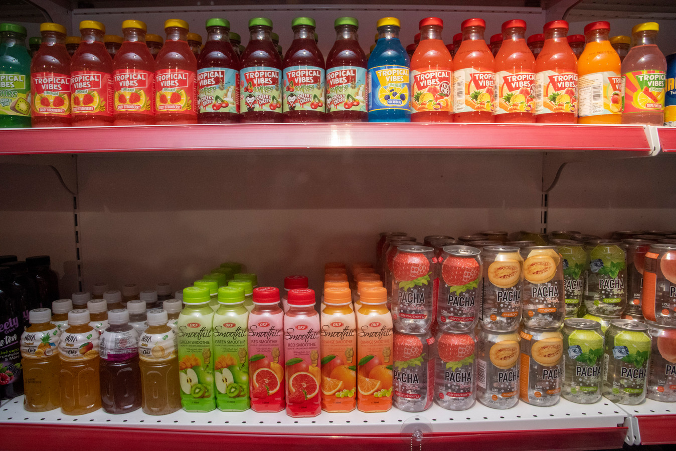 “Bij ons betaal je 11,90 euro voor een karton Fanta, bij de ...