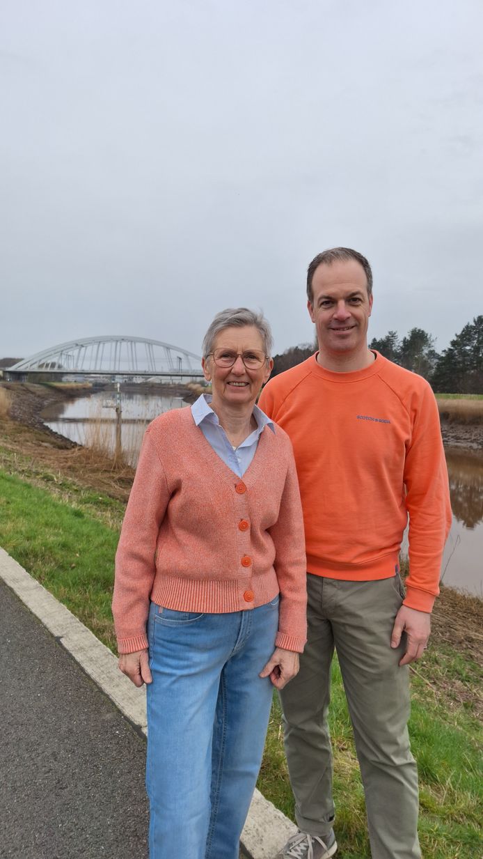 Nora Bertels en Staf Aerts vertegenwoordigen Groen Duffel tijdens ...
