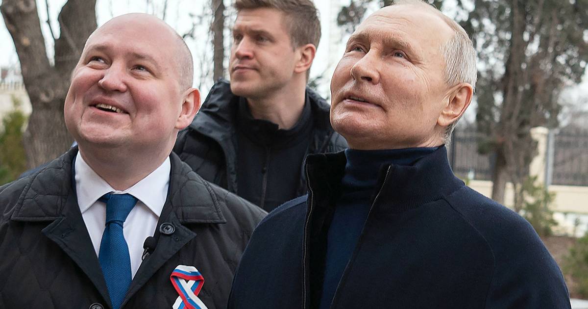 Poetin voor de eerste keer sinds invasie in Oekraïense stad Marioepol ...