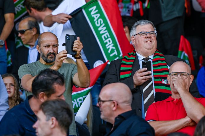 Stel uw vragen aan Hubert Bruls en Perry Ubeda voor interviews tijdens ...