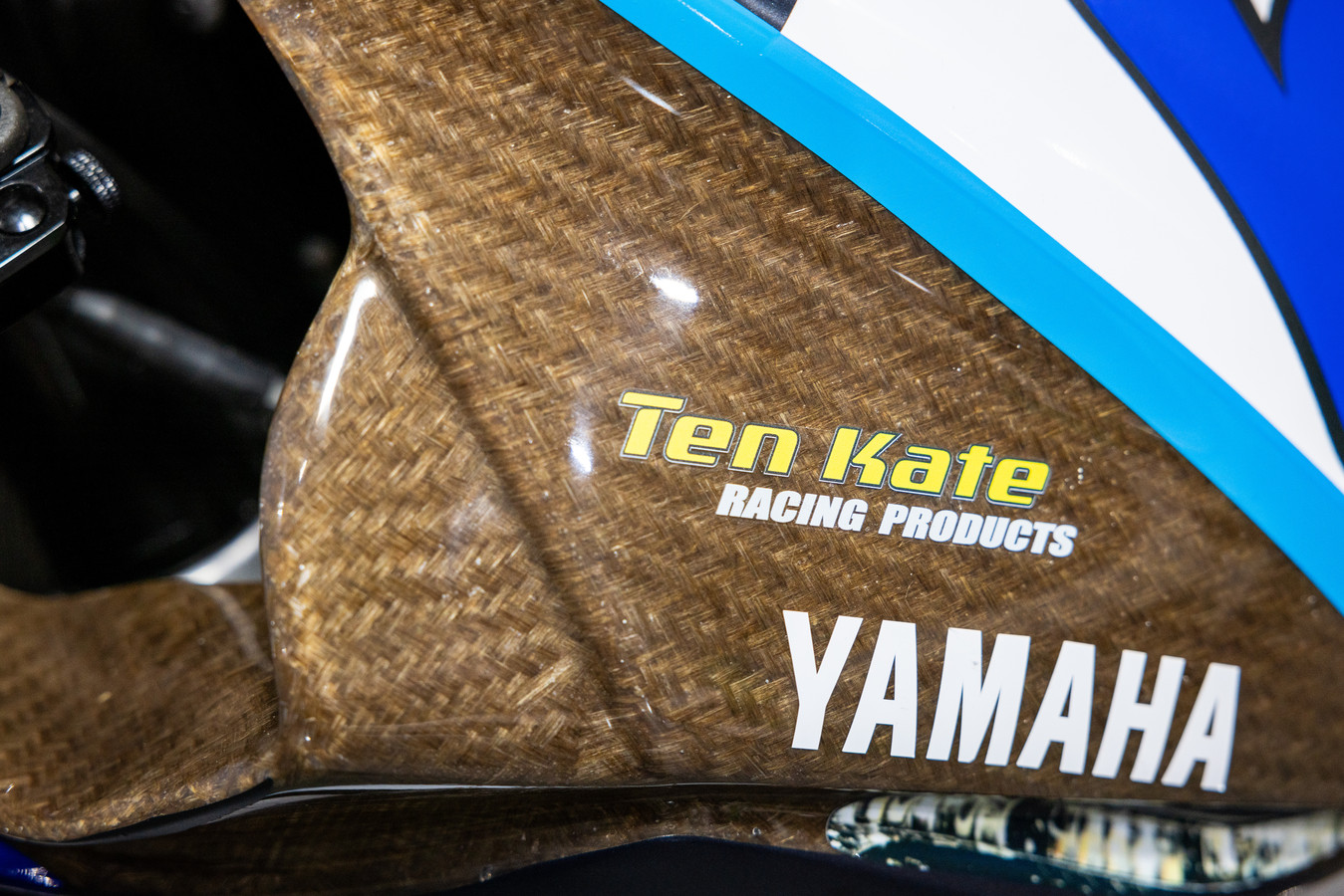 Hoe Ten Kate Racing met houtsnippers en maïs een wereldprimeur lanceert ...