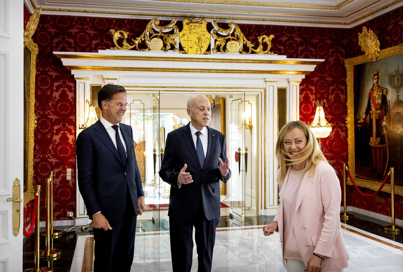 Experts: ‘Deals als met Tunesië leiden juist tot komst van meer ...