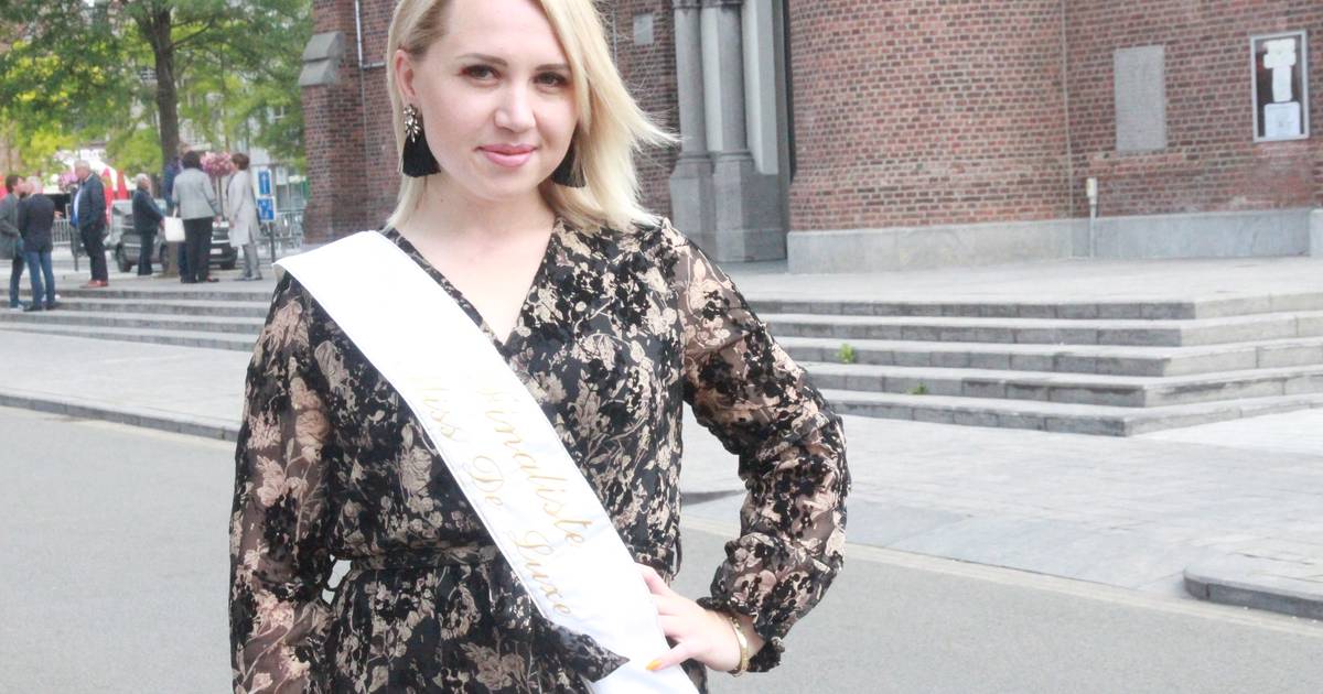 Zus vermoorde Youlia (19) is finaliste Miss Deluxe: “Ik wil weer iets ...