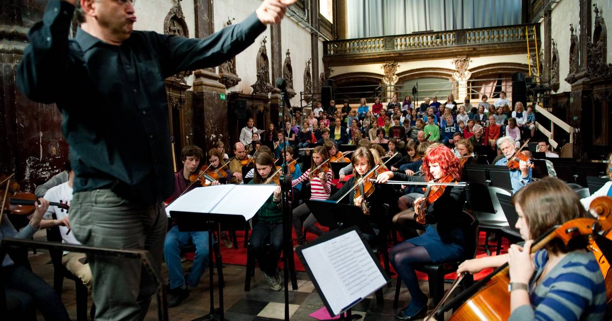 Recordaantal leerlingen aan Lierse kunstacademies | Lier | hln.be