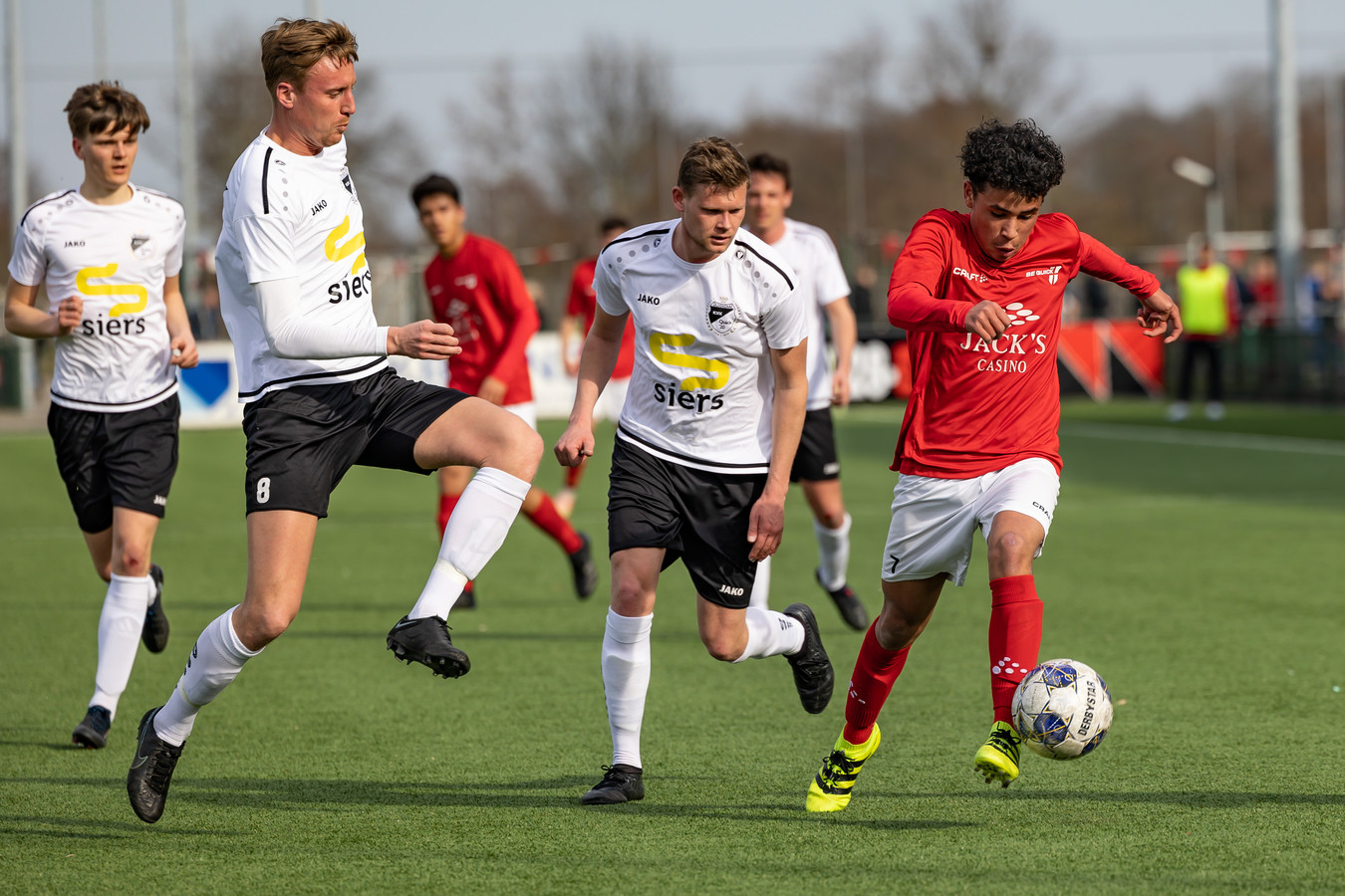 Piepjong Be Quick’28 zorgt voor schorre stem bij trainer Marcel ...