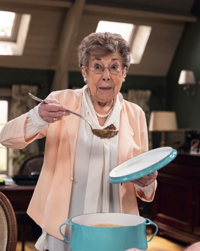 VINGER AAN DE SOAP. Schattige blooper in ‘Thuis’ en het geheime ...