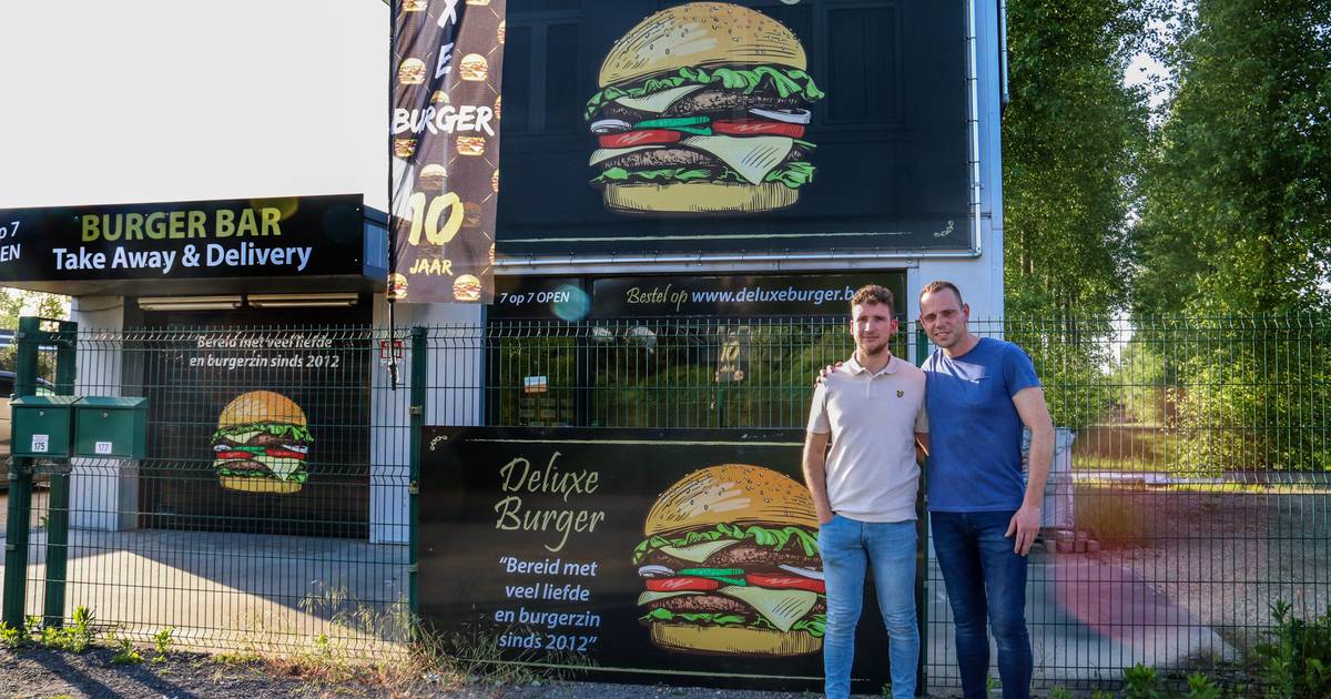 Michiel en Daan nieuwe uitbaters van Deluxe Burger in Dendermonde ...
