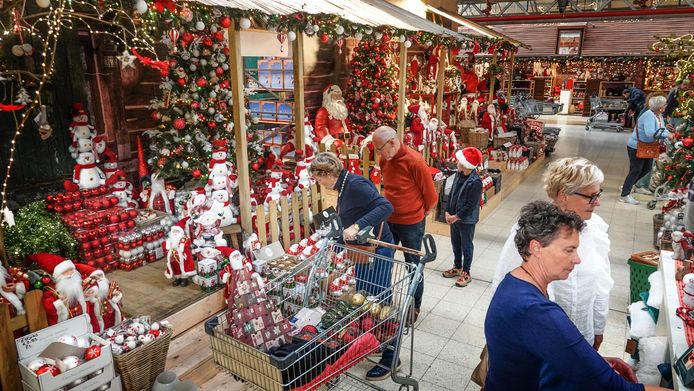 Floralux pakt uit met kerstdorp van 2500m², blikvanger is kersttrein ...
