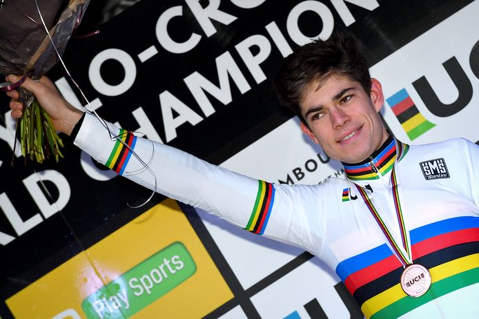Drie keer wereldkampioen! Van Aerts triomftochten in woord en beeld ...